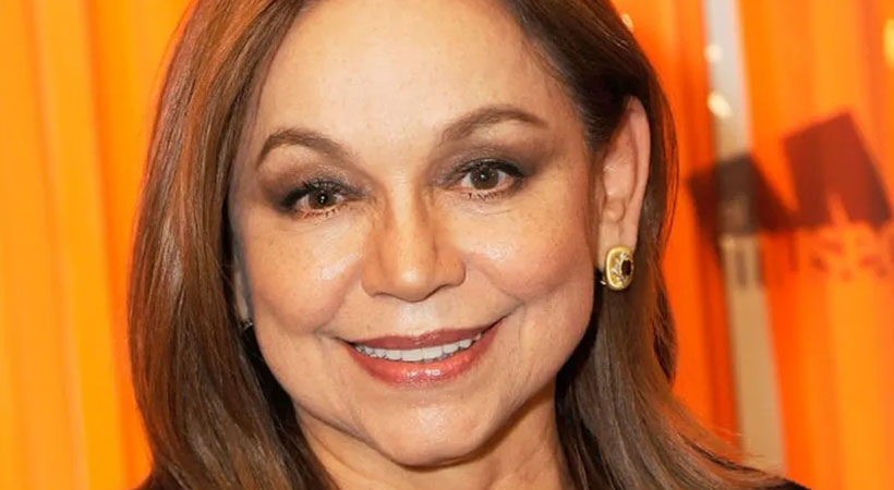 പെരുമ്പാമ്പിന്റെയും മുതലയുടേയും തോലുകൊണ്ടുള്ള ബാഗ് കടത്തി ...