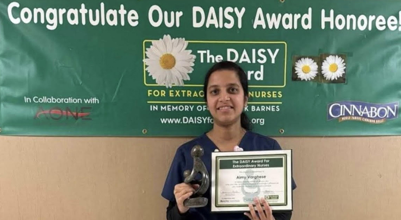 എലിവേറ്ററില്‍ കുടുങ്ങിയ ഗുരുതരാവസ്ഥയിലുള്ള രോഗിയെ സഹായിച്ച മലയാളി നഴ് ...